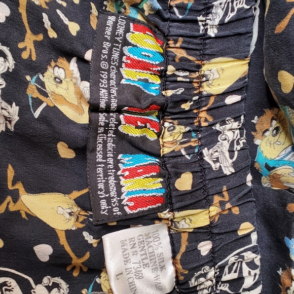 Warner Bros. | Underwear & Socks | Vintage Silk Looney Tunestasmanian ...